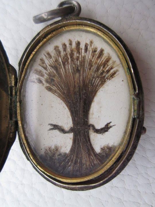 Symbol of the month – the wheatsheaf – shadows fly away