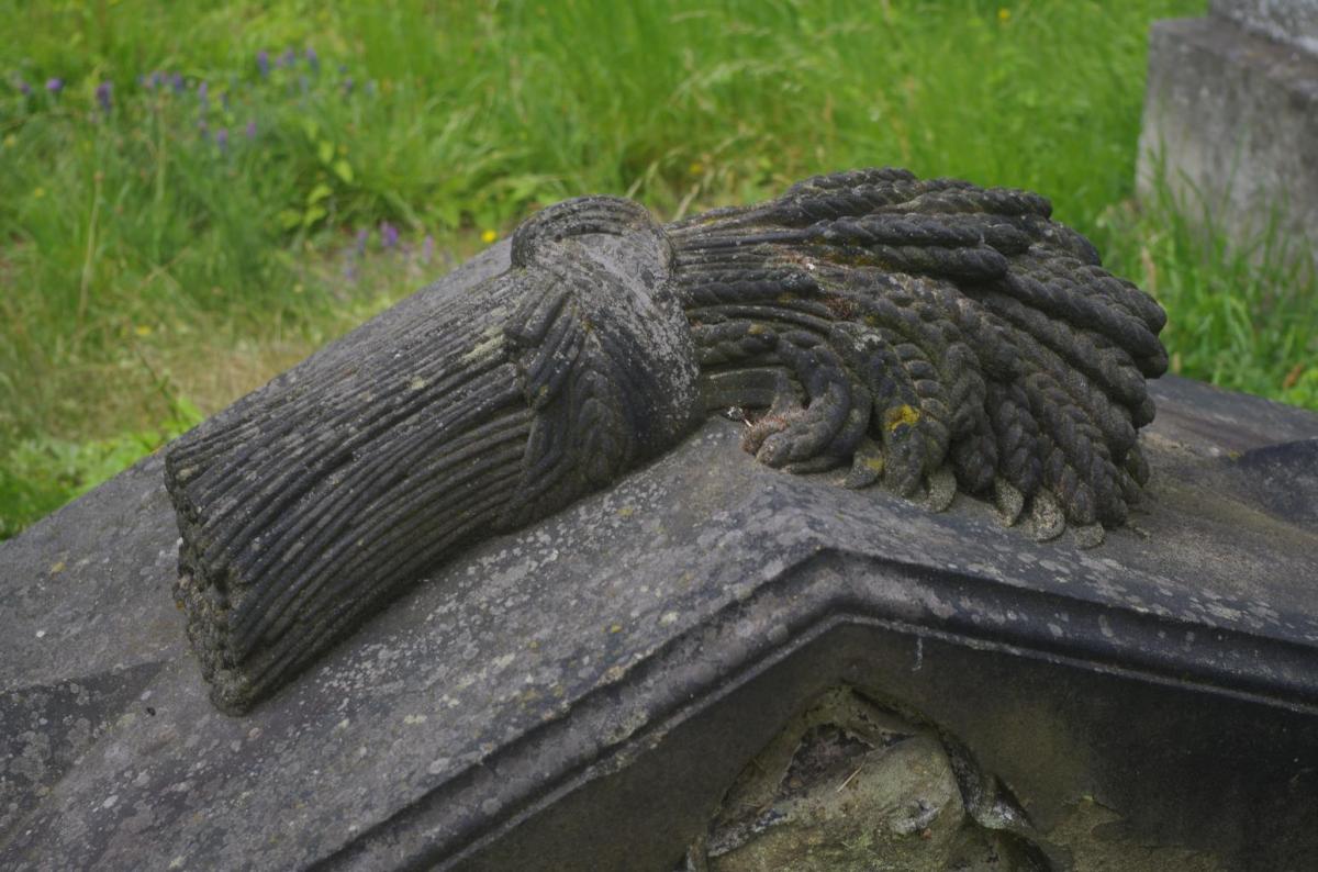 Symbol of the month – the wheatsheaf – shadows fly away