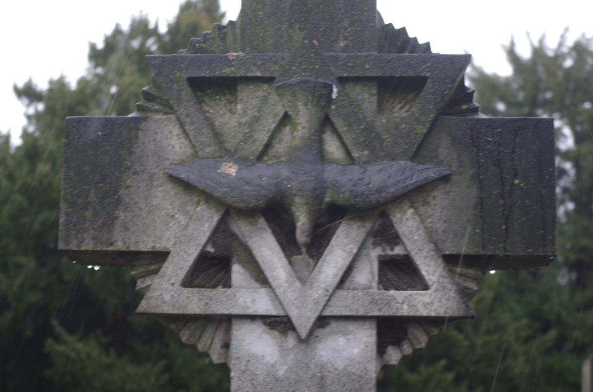 Symbol of the Month – The Six Pointed Star – shadows fly away